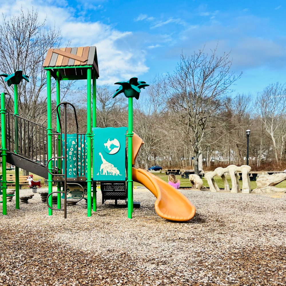 15 Fun Connecticut Playgrounds - Kidtivity.com